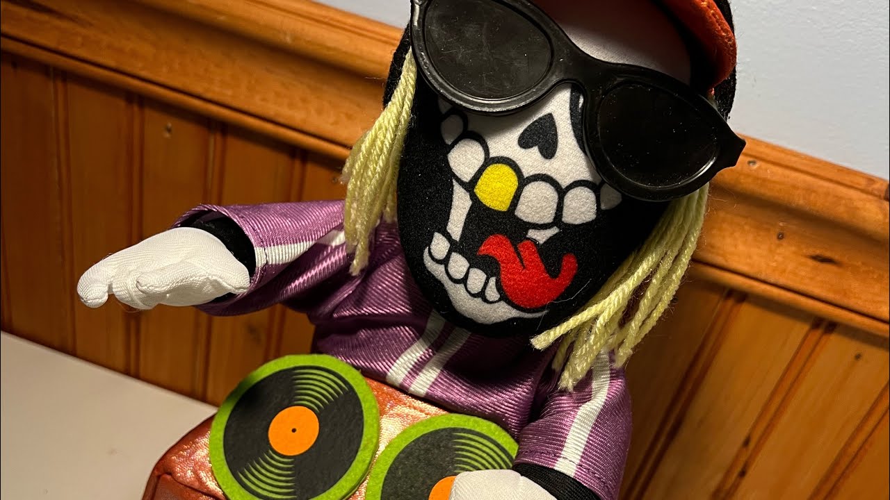 (Gemmy) Animated Dj Reaper - 24K magic (PROTOTYPE) - YouTube