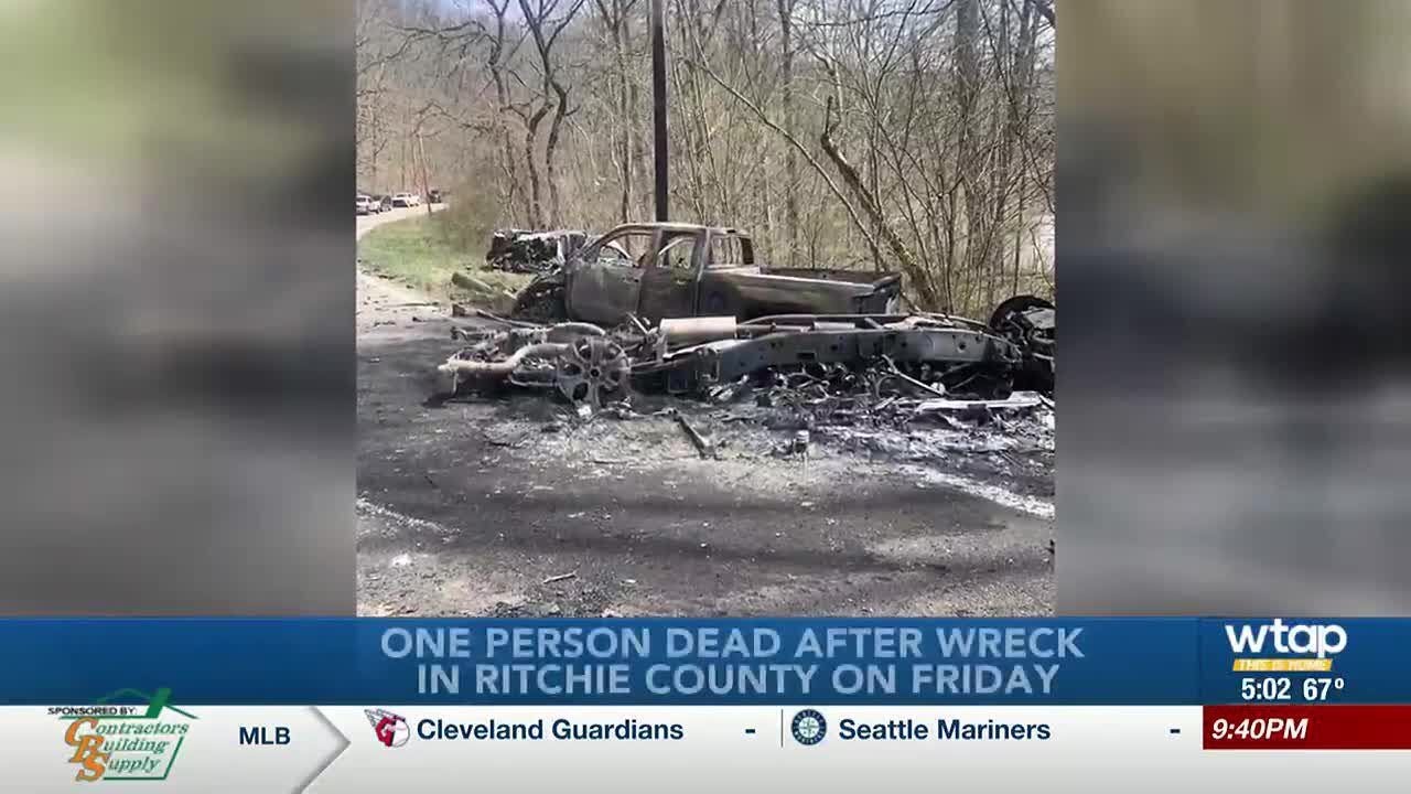 One person dead after three vehicle crash in Ritchie County - YouTube