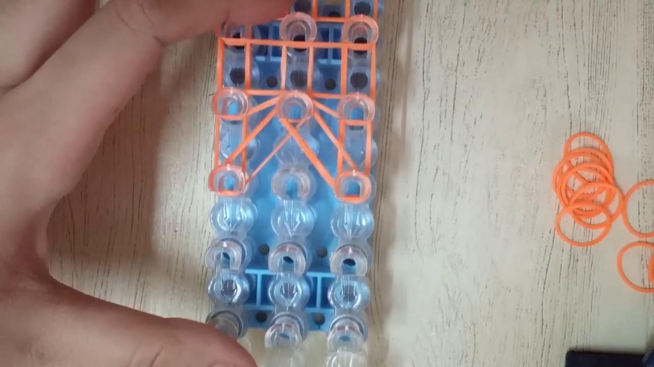 Rainbow loom heart charm- easy step by step tutorial - YouTube