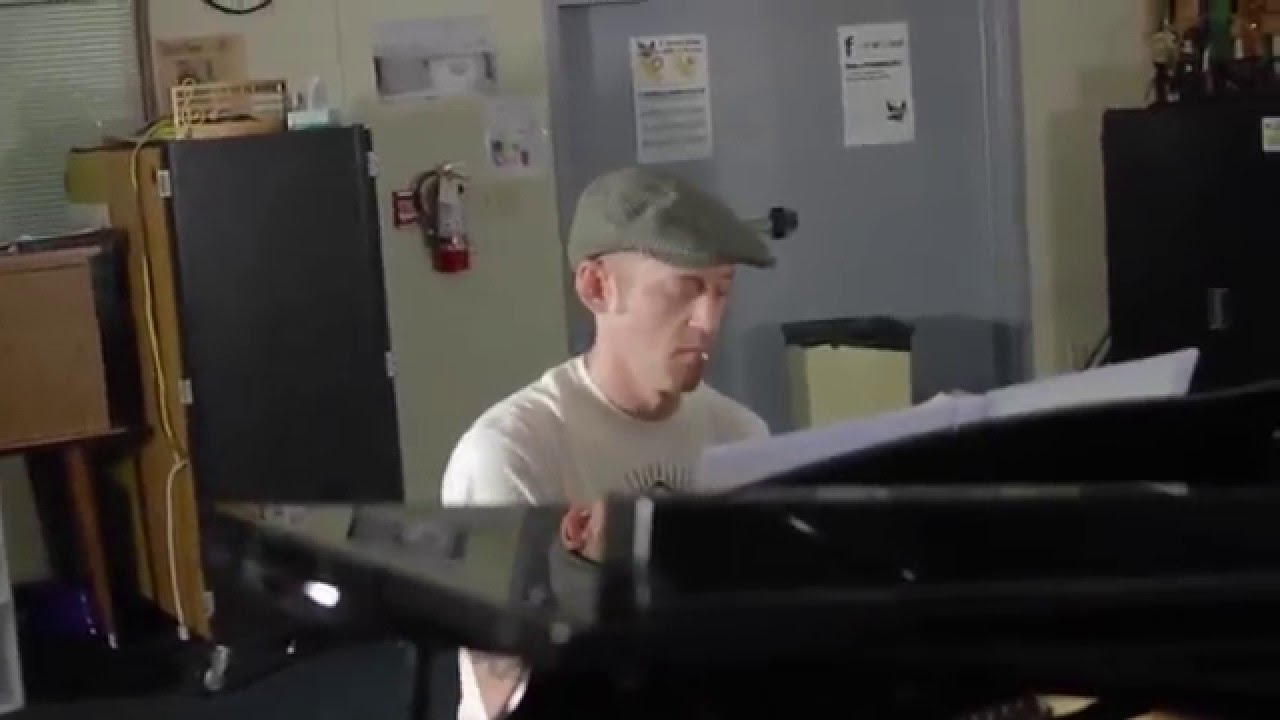 Jason Freese:The Man Behind the Keys - YouTube