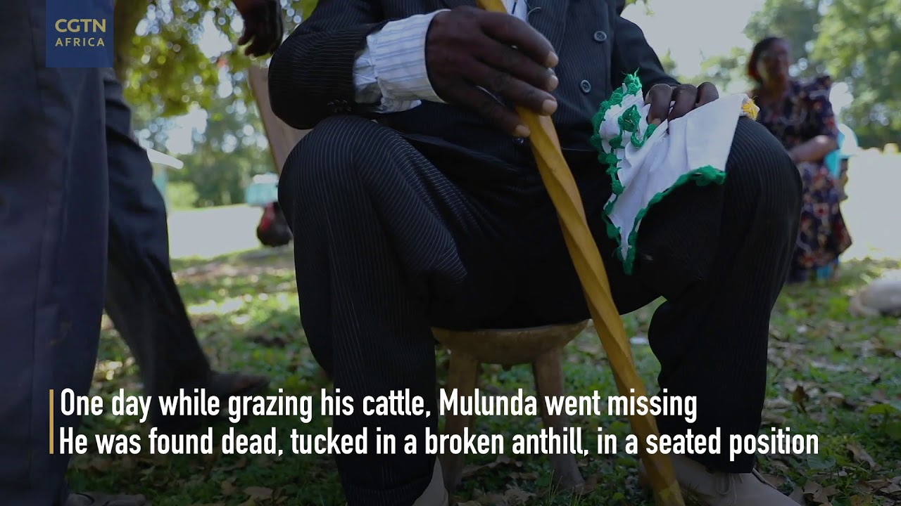 Unique burial rites of the Balunda clan - YouTube