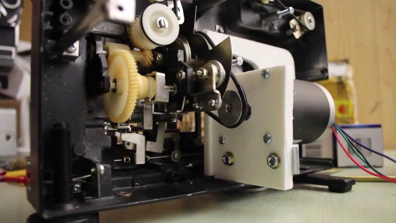 Super8 projector driven by a stepper motor - YouTube