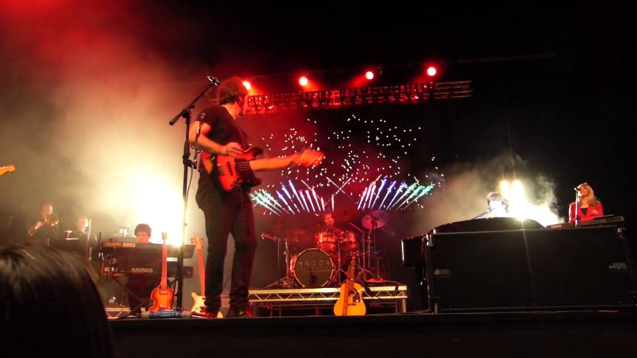 Macca the Concert - Live & Let Die - March 2017 - YouTube