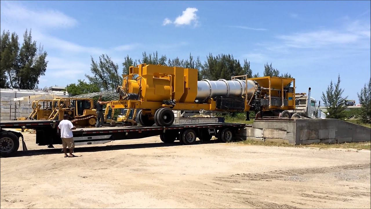Loading Asphalt Plant DMI 45 on Step deck Trailer - YouTube