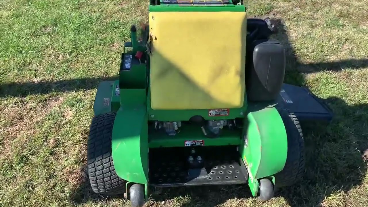 2017 JOHN DEERE 652E For Sale - YouTube