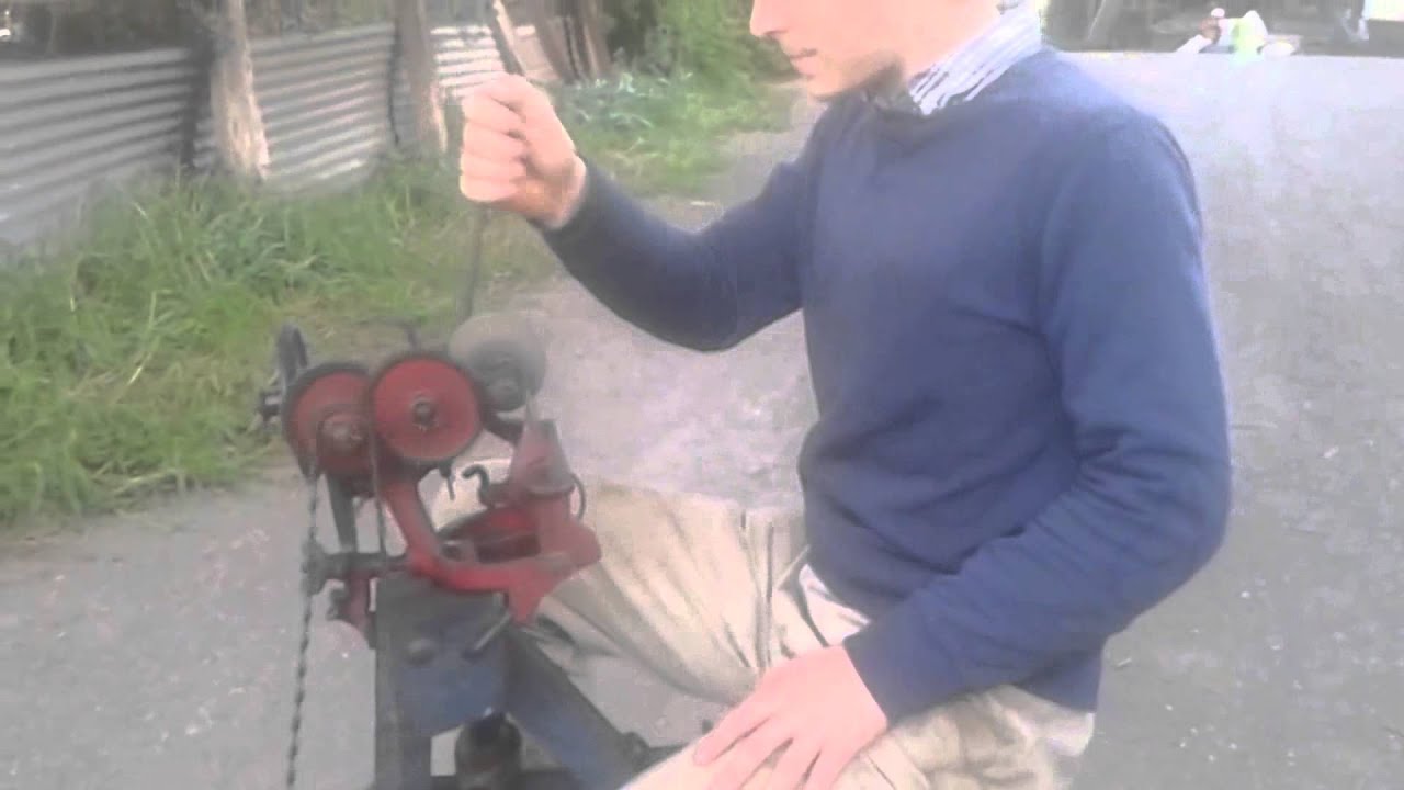 McCormick Deering Sickle Mower Grinder - YouTube