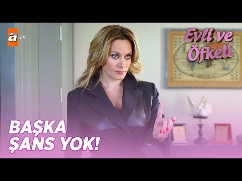 Seray, Macit'in zaafını kullanıyor! - Evli ve Öfkeli Sahneler