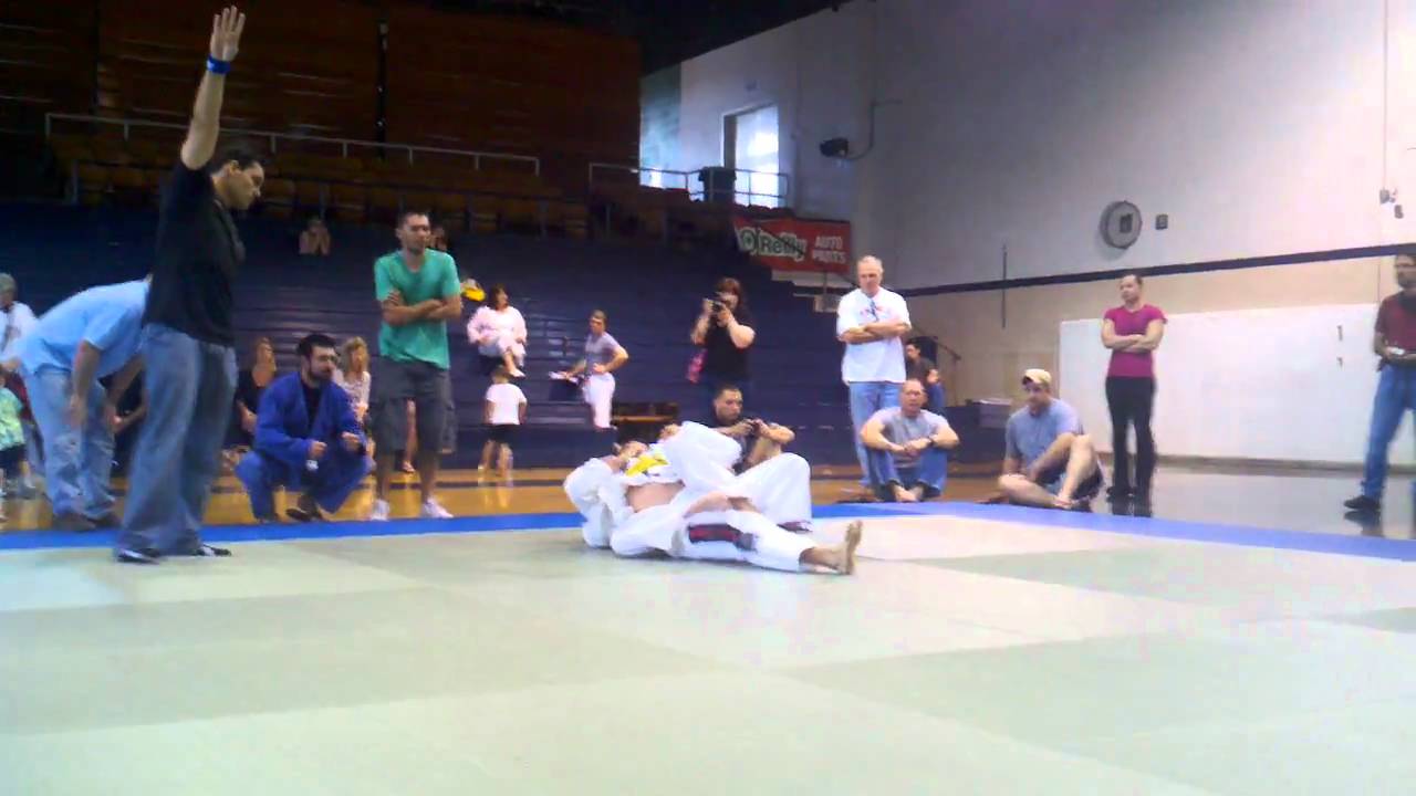 Jared title fight.3gp - YouTube