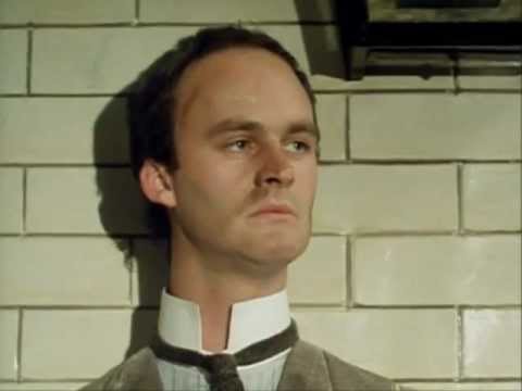 Tim McInnerny in "The Adventures of Sherlock Holmes" - YouTube