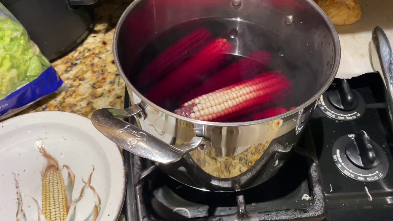Showing Y’all the weird red corn! - YouTube