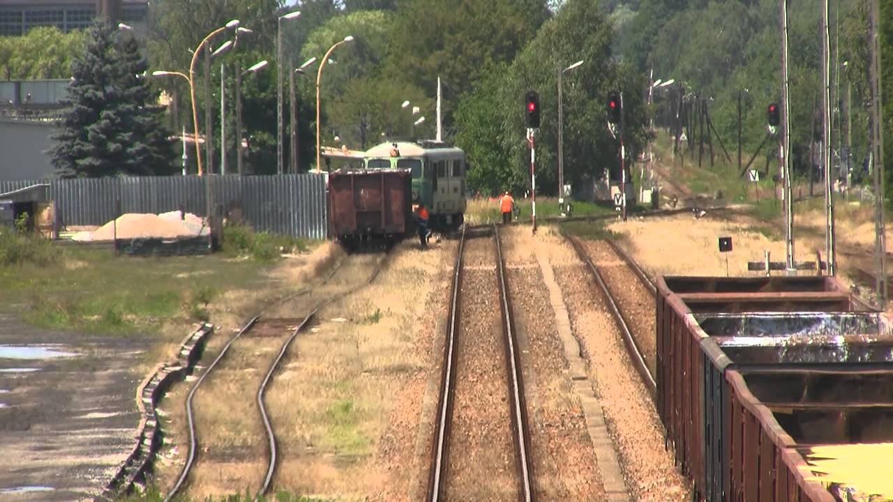 ST43-389 na manewrach w Krośnie (Rp1) - YouTube
