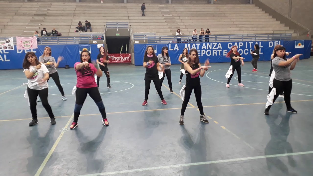 Dance boom mix - YouTube