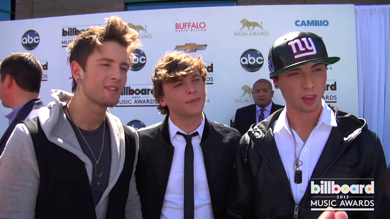 Emblem3 on the 2013 Billboard Music Awards Blue Carpet - YouTube
