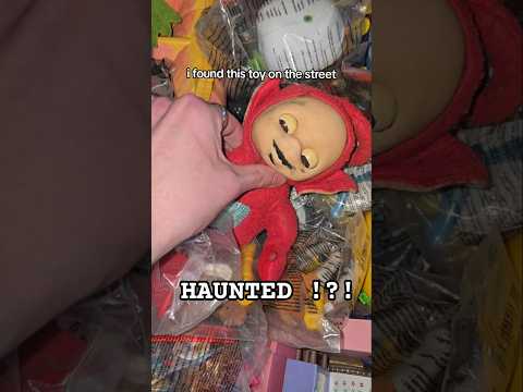 I THINK THE EYE MOVED- (is it haunted 🥲😰) #teletubbies #haunted #nostalgia