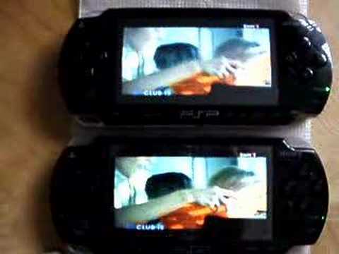 PSP vs PSP Slim screen comparison 2 - YouTube