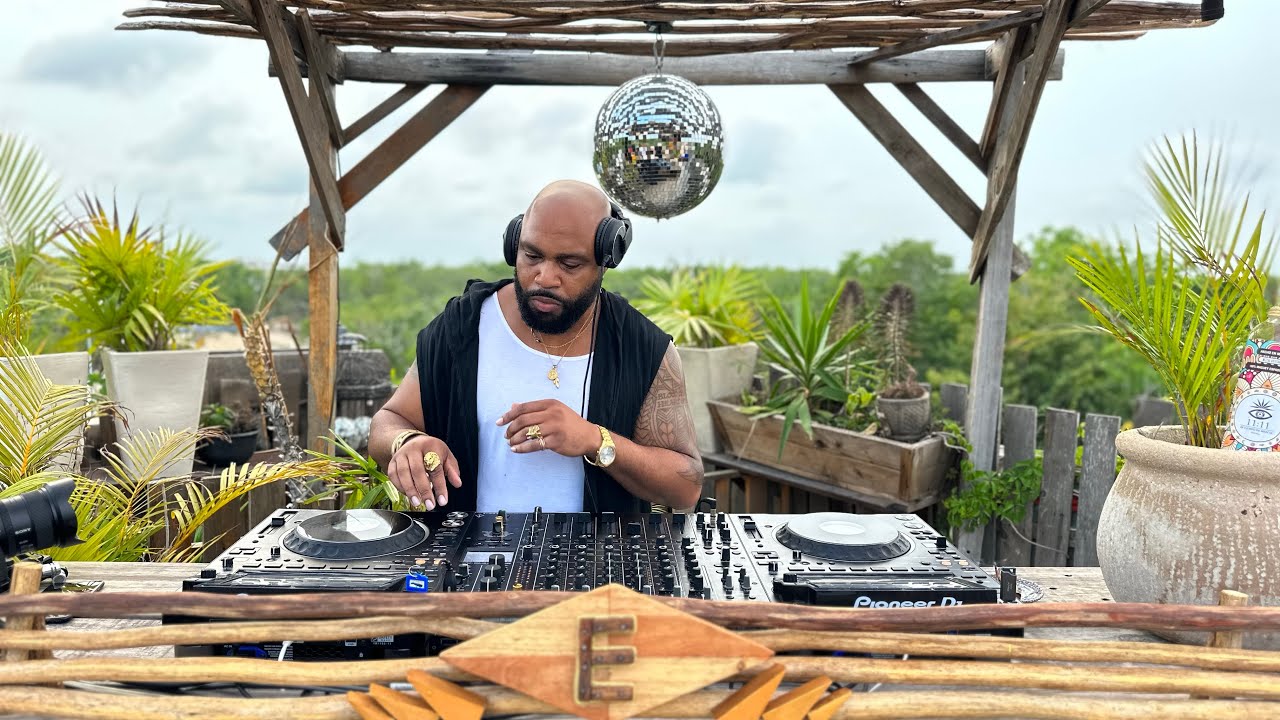 Jay Vic | Chill Afro House Mix 2023 | By ⁠@EPHIMERATulum - YouTube