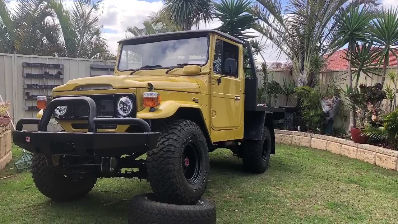 Toyota Landcruiser HJ47 Restoration Part 3 - YouTube