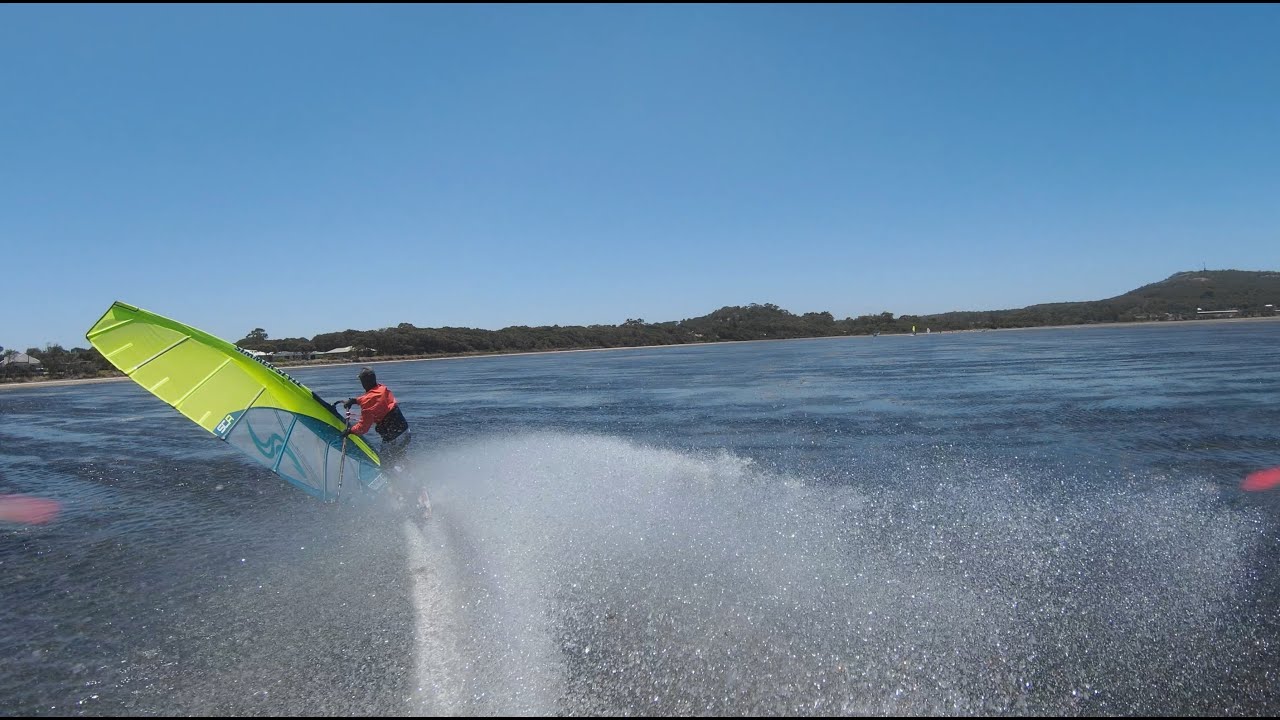 Speed sailing, Lilacs, Albany Jan5 2023 - YouTube