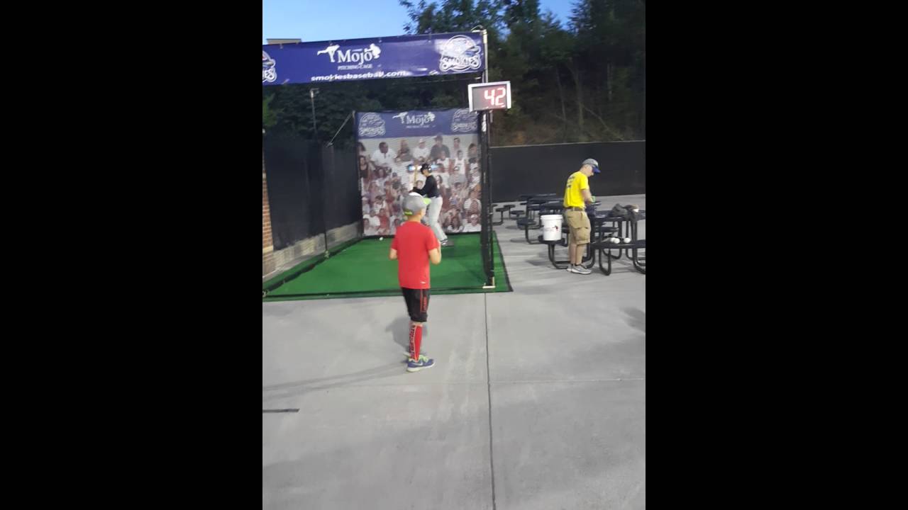 8 year old pitches 50mph fast ball at Tennessee Smokies Game - YouTube