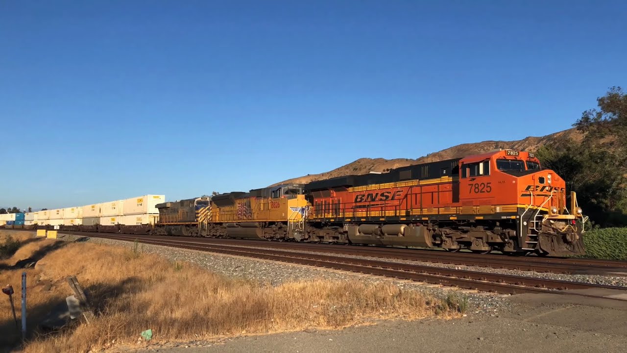 BNSF Trains in California | Summer 2019 [4K] - YouTube