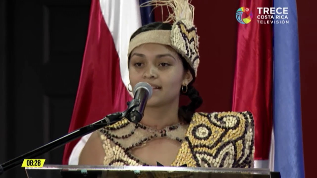 Sofía Angulo, Estudiante Guanacasteca - YouTube