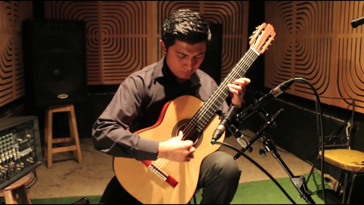 Sonata III Manuel María Ponce (II. Chanson) - YouTube