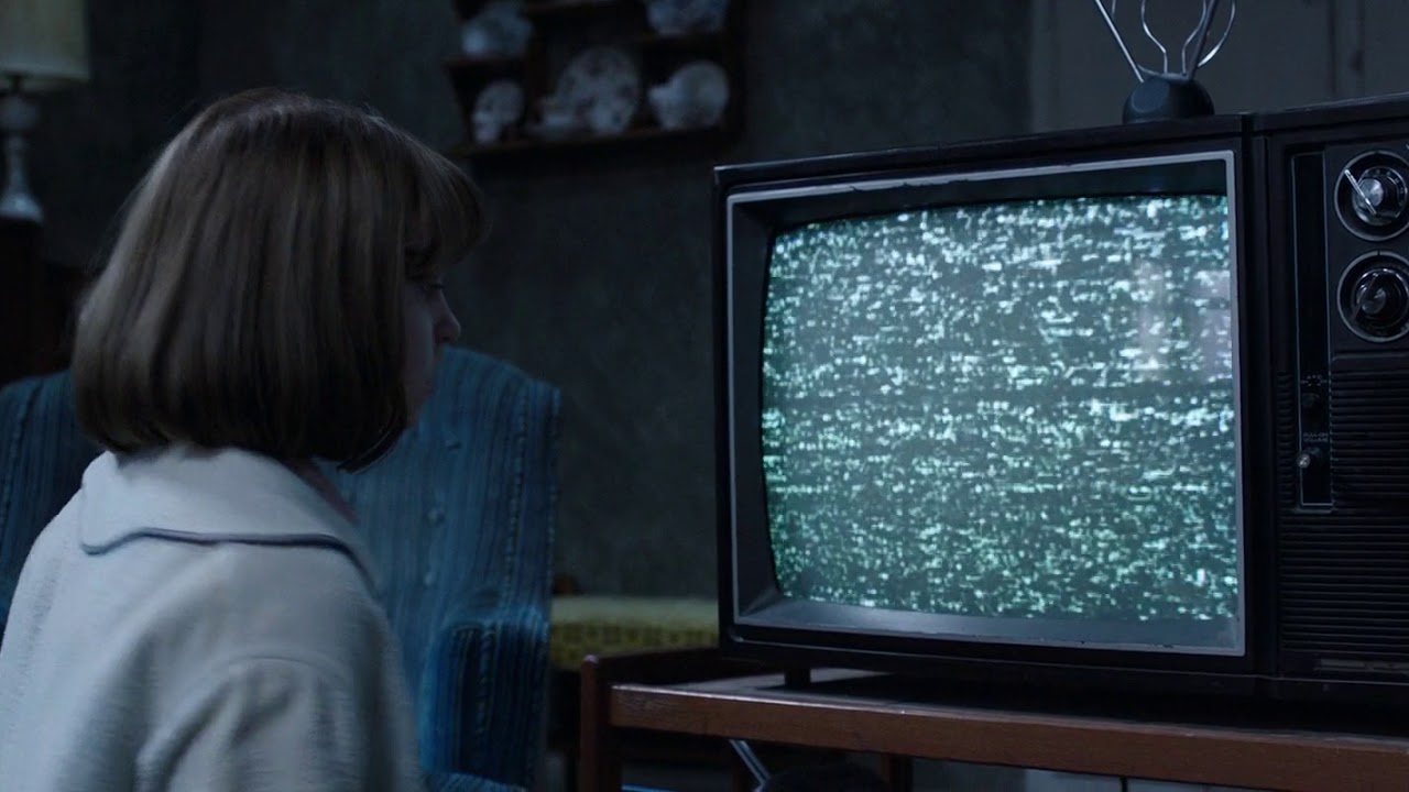 The Conjuring 2 (2016) Jump Scare - "My House" - YouTube