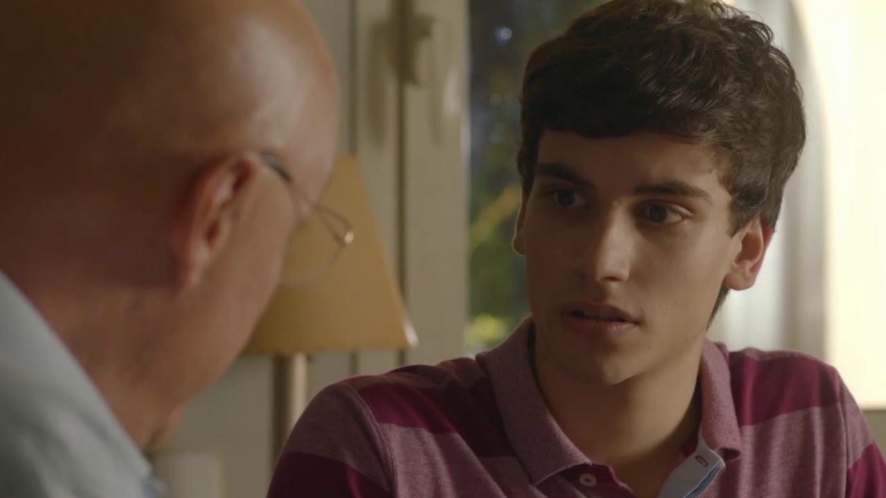 Merlí, Joan Capdevilla se rebela - YouTube