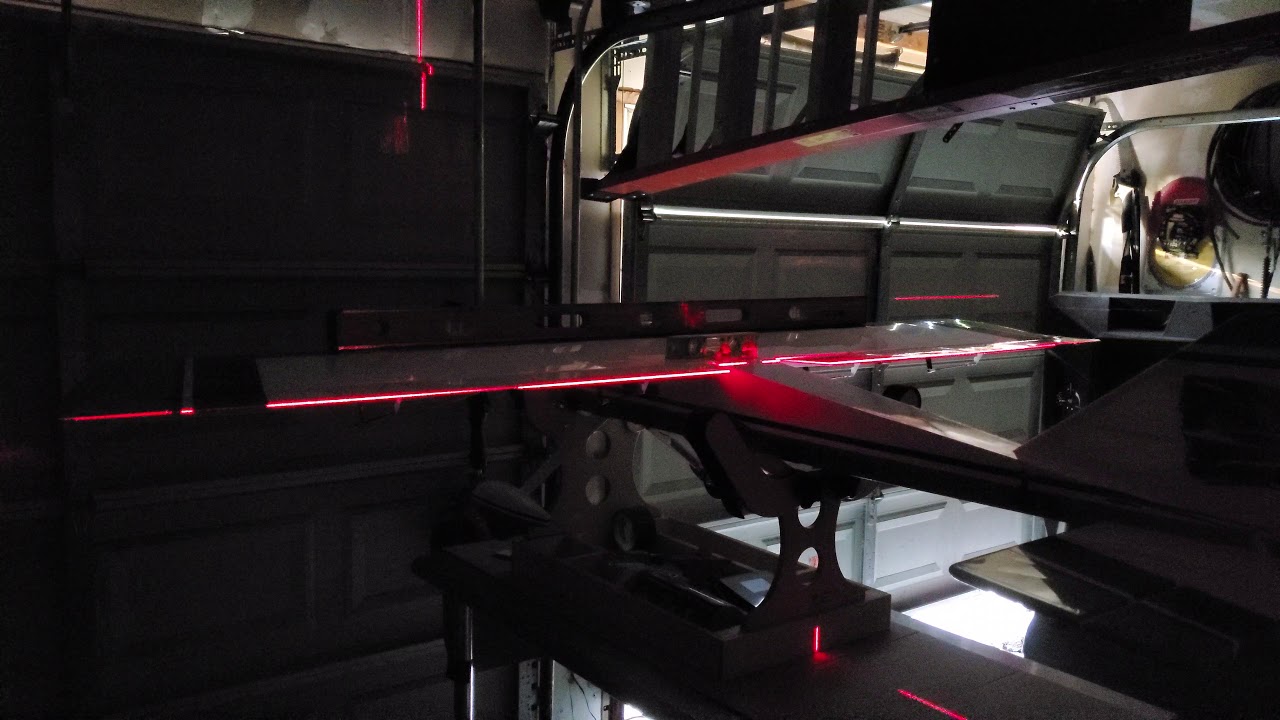 Hanger 9 Ultra Stick 30cc Redneck laser leveling of the control ...