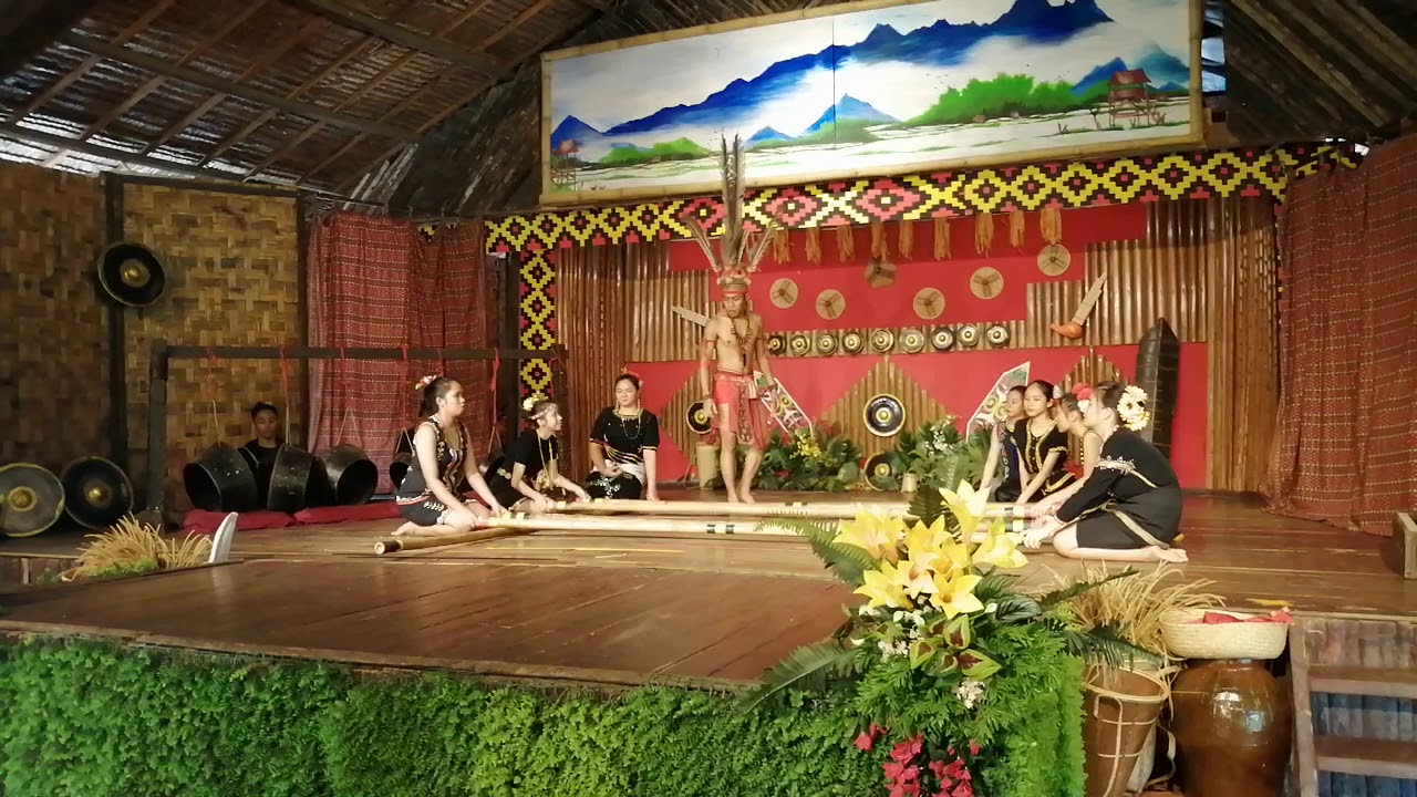 Traditional dance known as murut tribe in sabah. - YouTube