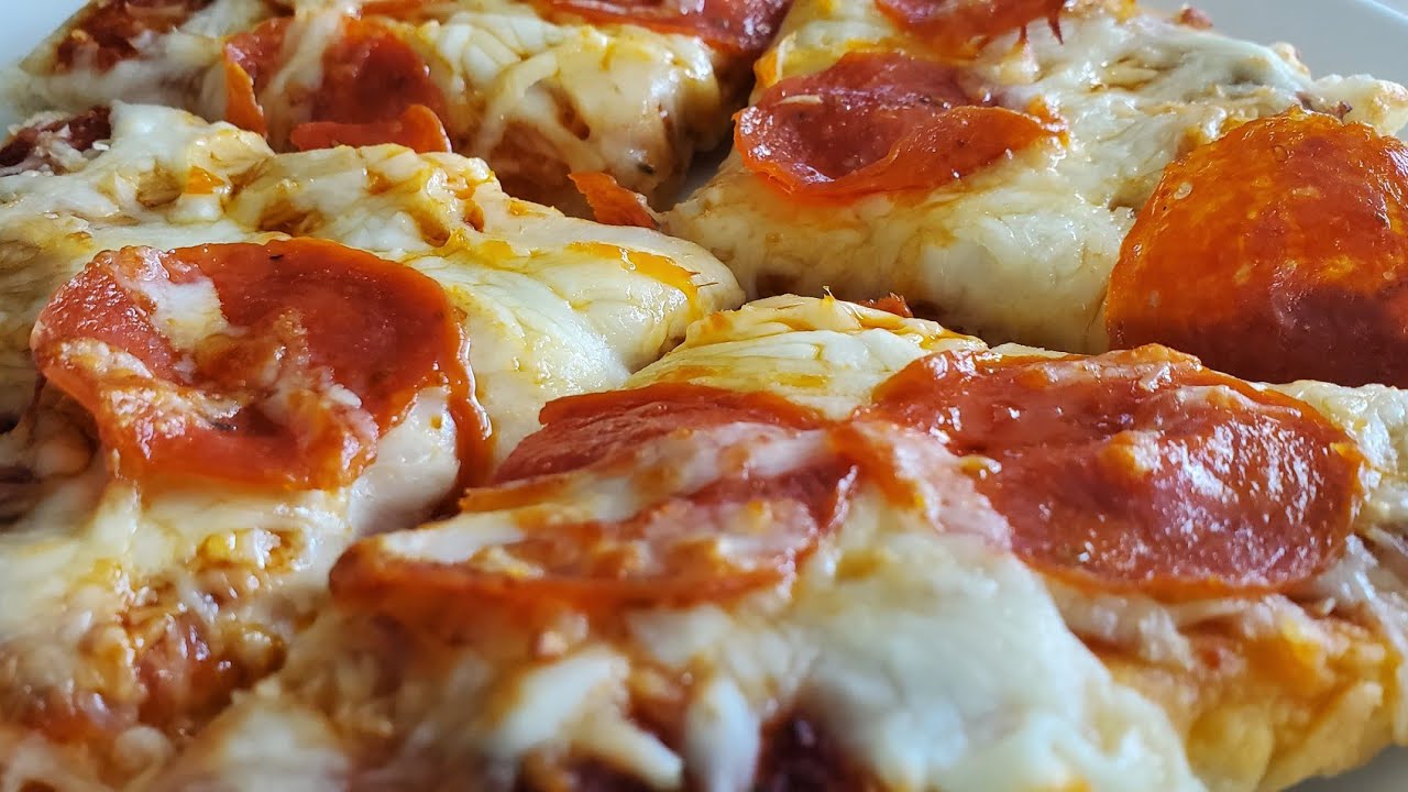 Air Fryer Homeade Pepperoni Pizza Walmart Pizza Buddy Shaq 6qt AirFryer ...