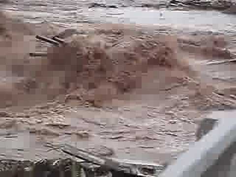 Harbour View Bridge Break in two - YouTube