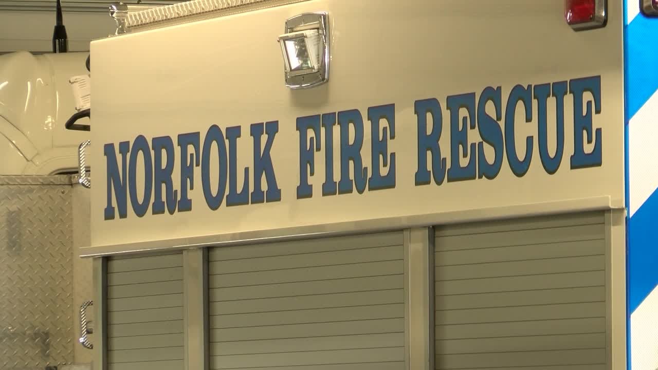 Norfolk Fire Division Receives Pro-Patria Award - YouTube
