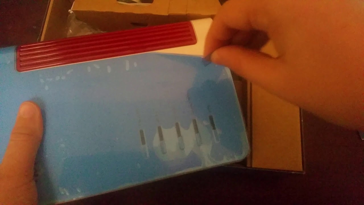 FRITZ! Box 7530 HM unboxing - YouTube