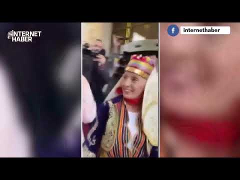 MELEK MOSSO'NUN YERİNE KONSERE ISPARTA'YA GİDEN SEDA SAYAN, BANDO EKİBİ VE GÜLLERLE KARŞILANDI