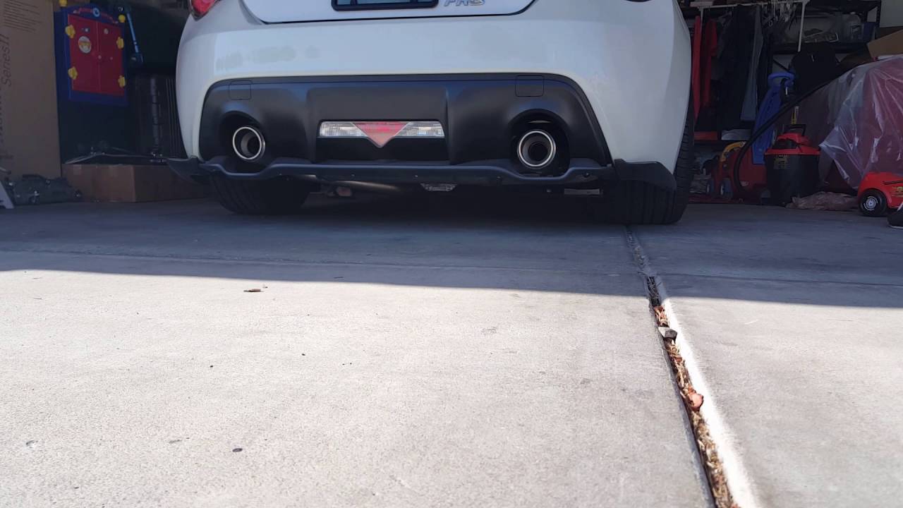 FRS 1320 UEL Header Overpipe catted front pipe and stock exhaust. - YouTube
