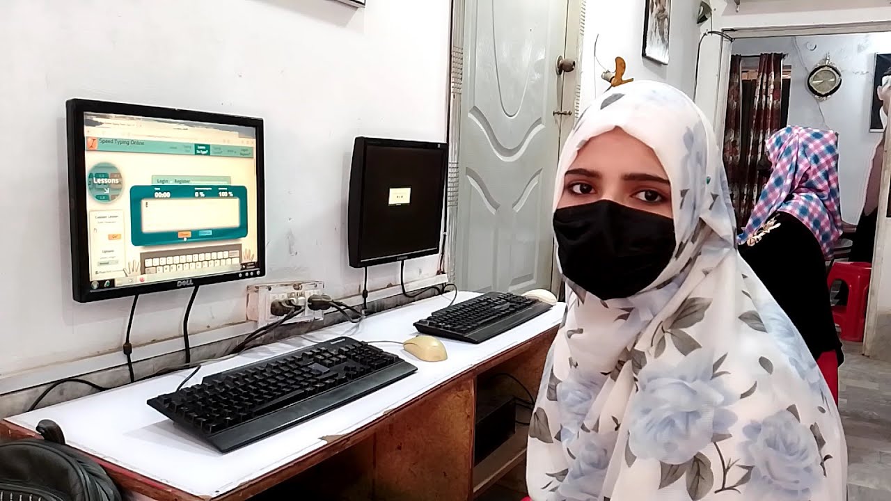 Ayesha Batool 1st Typing Test 44 wpm - YouTube