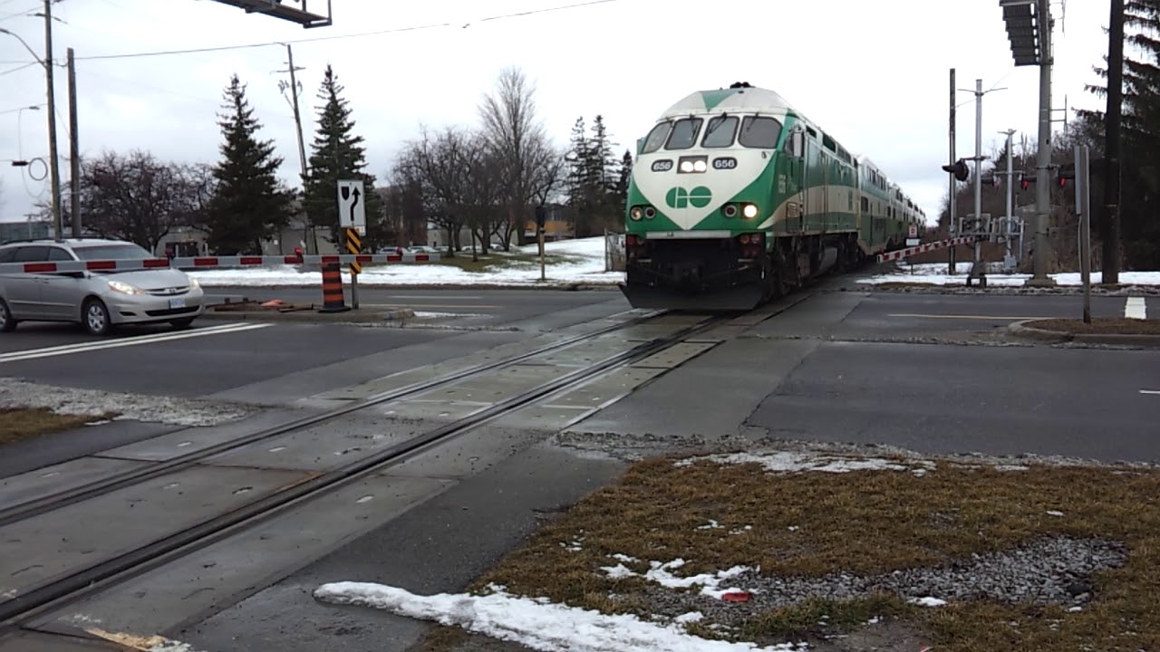 Last of the Horns Part 3: GO Transit 656 again - YouTube
