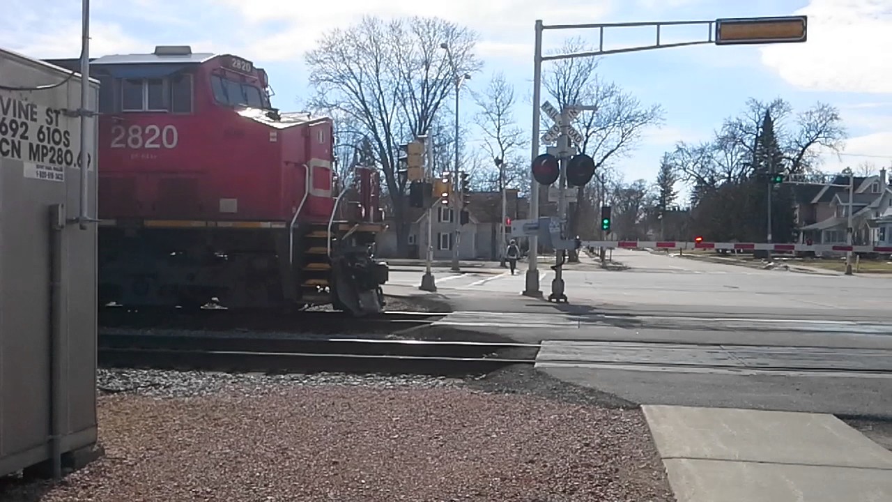 Railfanning in Marshfield,WI - YouTube