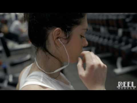 Natasha Aughey - Chest, Triceps & Shoulders Workout