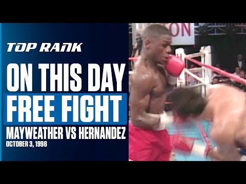 Floyd Mayweather Winning His FIRST World Title | ON THIS DAY | FREE FIGHT