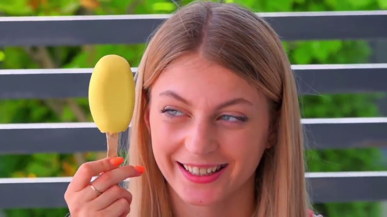 FUNNY DIY SCHOOL PRANKS! Simple Pranks For Back To School - YouTube