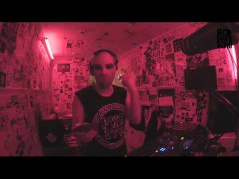 David Vunk live at Red light radio 16-12-16 - YouTube