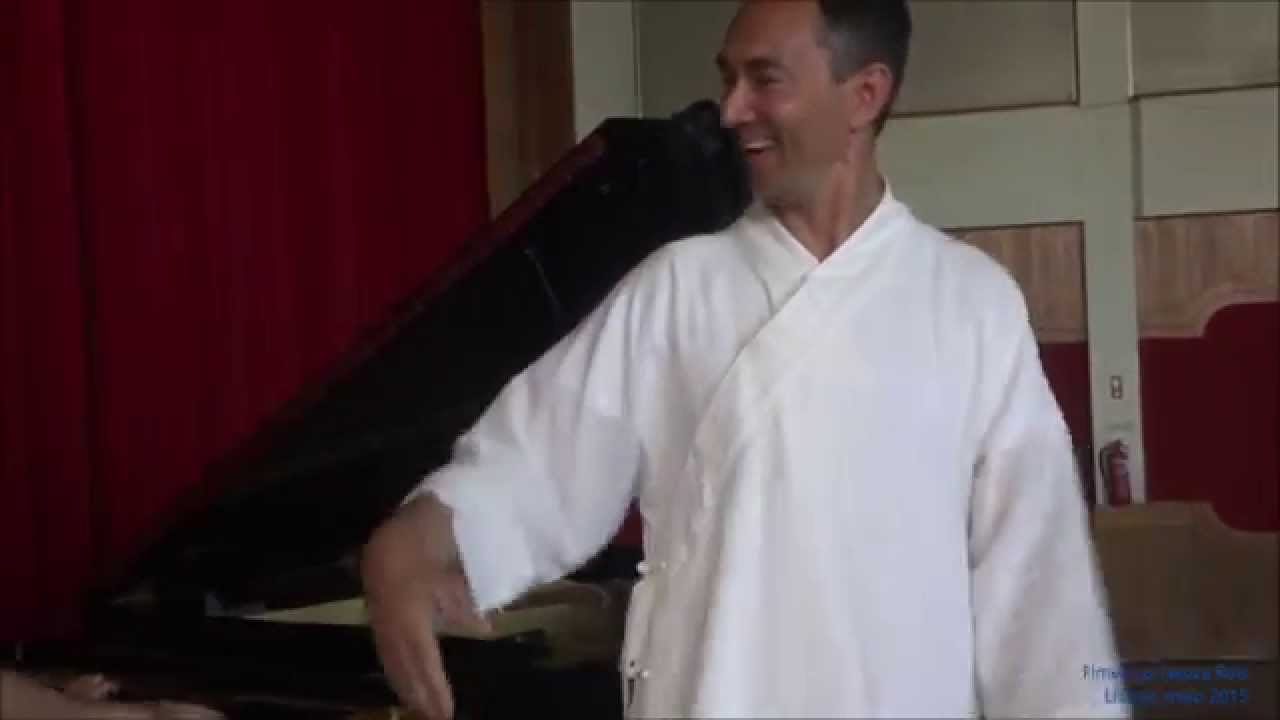 Vincent Lyn & Fernanda Capela - HEAVEN BOUND - YouTube