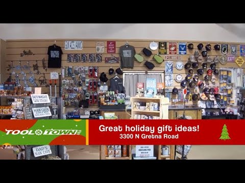 ToolTown USA Holiday Shopping! - YouTube