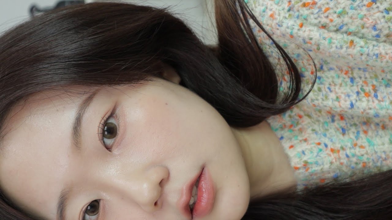 요즘 트렌트 메이크업! 똥손, 화알못 필수 시청 🤓(ft. 가닥 속눈썹 팁, 스파츌러) | 다크써클 커버, 봄웜라 색조 | MINDELI민델리 - YouTube