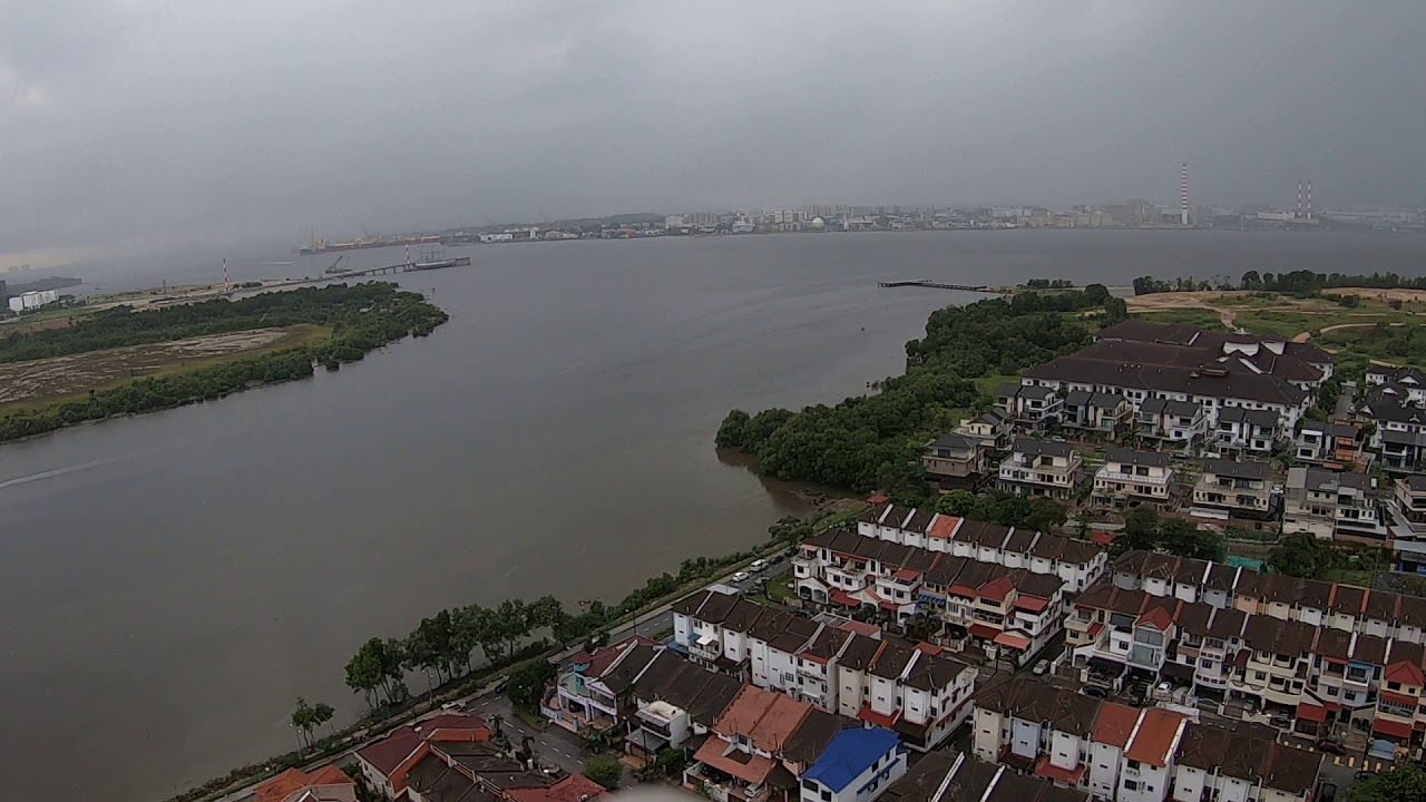 Rain approaching River Tebrau - Marina Cove - YouTube
