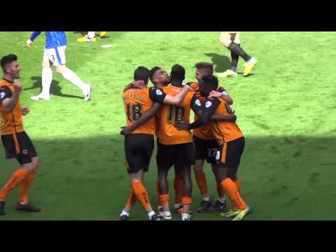 Nouha Dicko celebrate Nouha's goal 3May2014