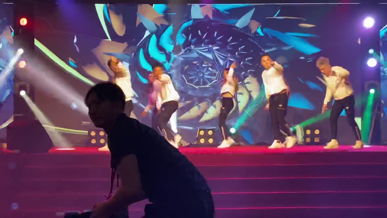 Kinsus All Star Crew Dance Video - YouTube