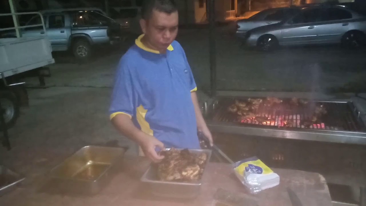 Kambing golek ( kambing bakar )... - YouTube